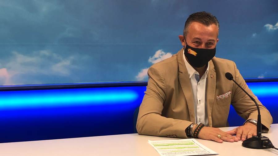 Fernández denuncia que frente a un Page que cada vez sangra más con ...